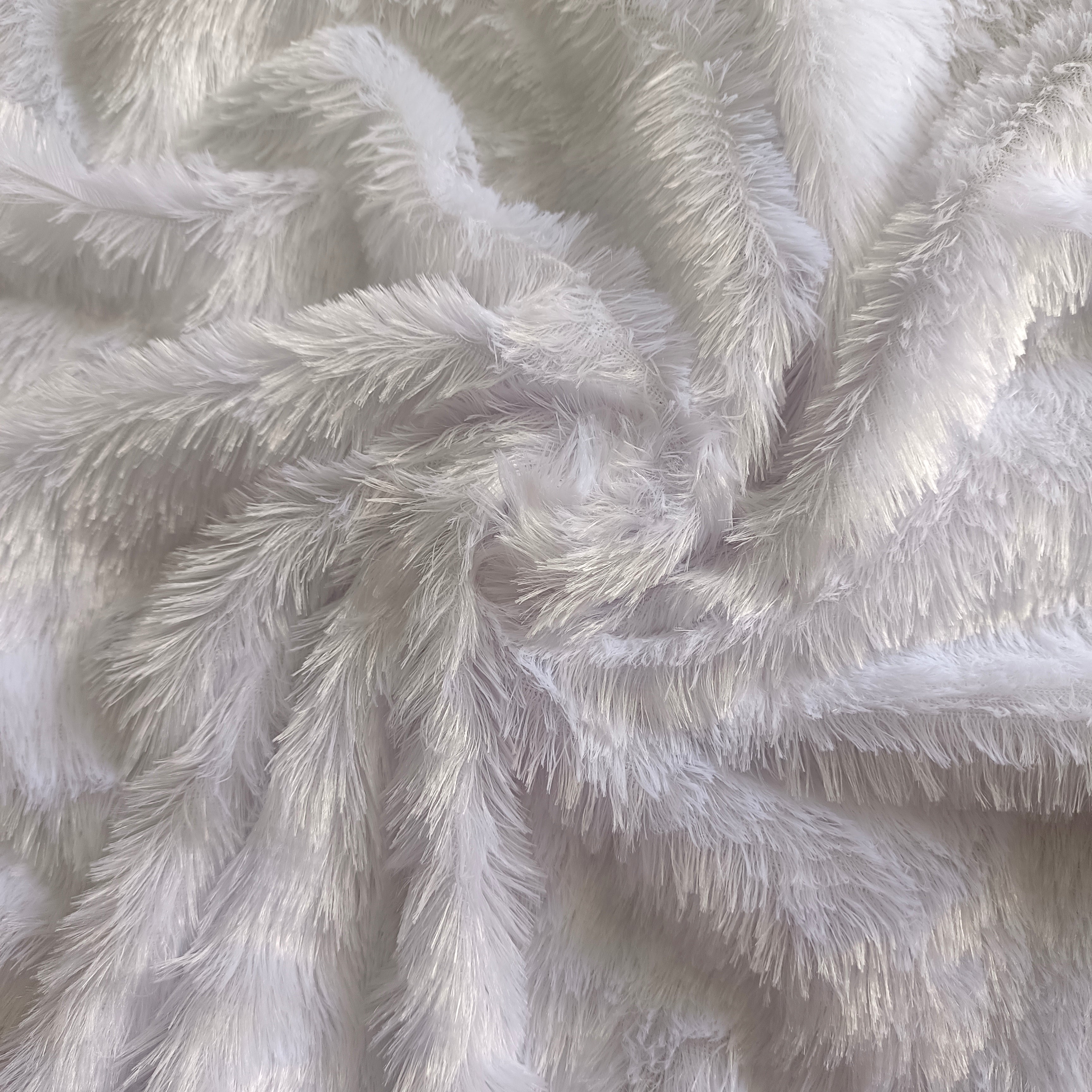 Fur cloth for background – Nylaa Crafts